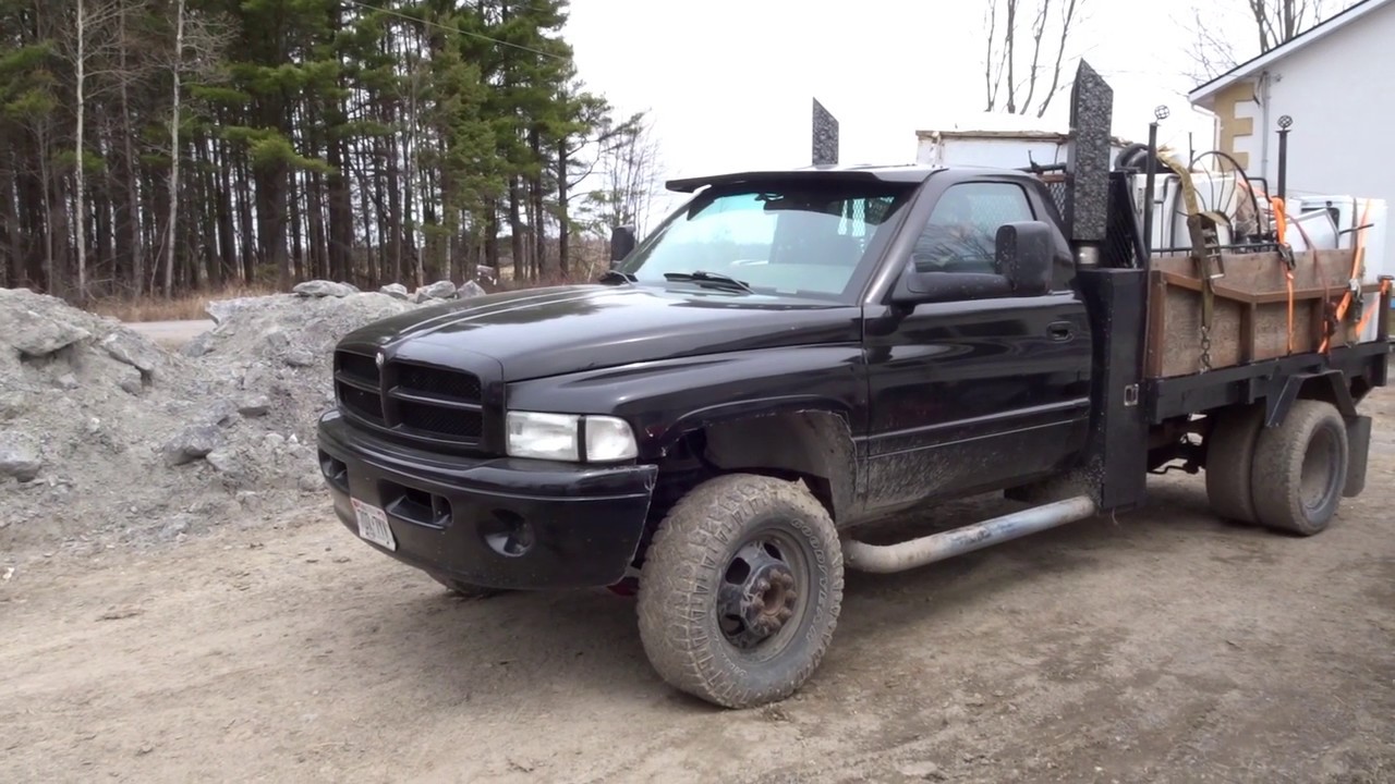 CUMMINS DIESEL 1997 Dodge cold startup, double stack exhaust & project ...