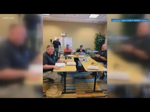 KCSO officers complete D.A.R.E. training - YouTube