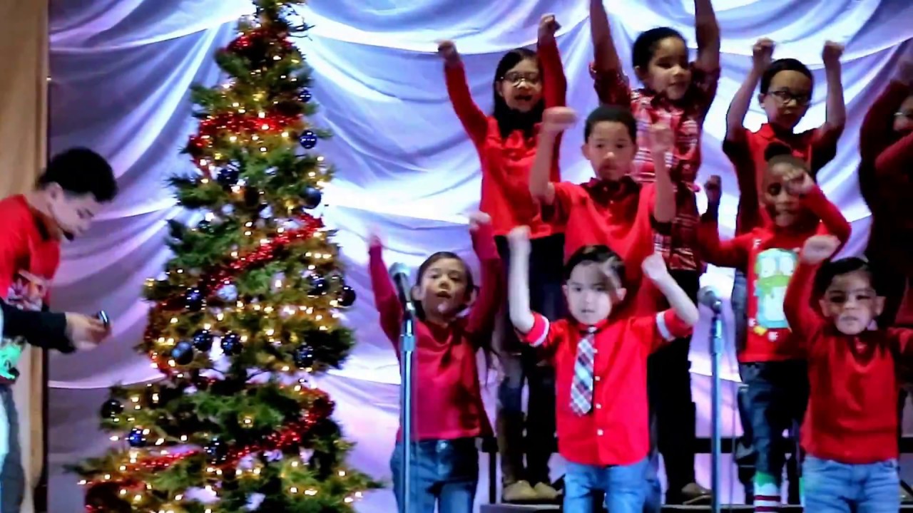The Christmas Dream Team Parade (ICC Praise Kids 2017) - YouTube