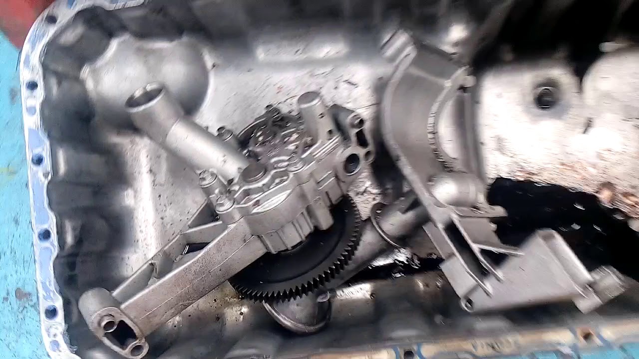 motor scania 9 litros 5 cil. desbielado - YouTube