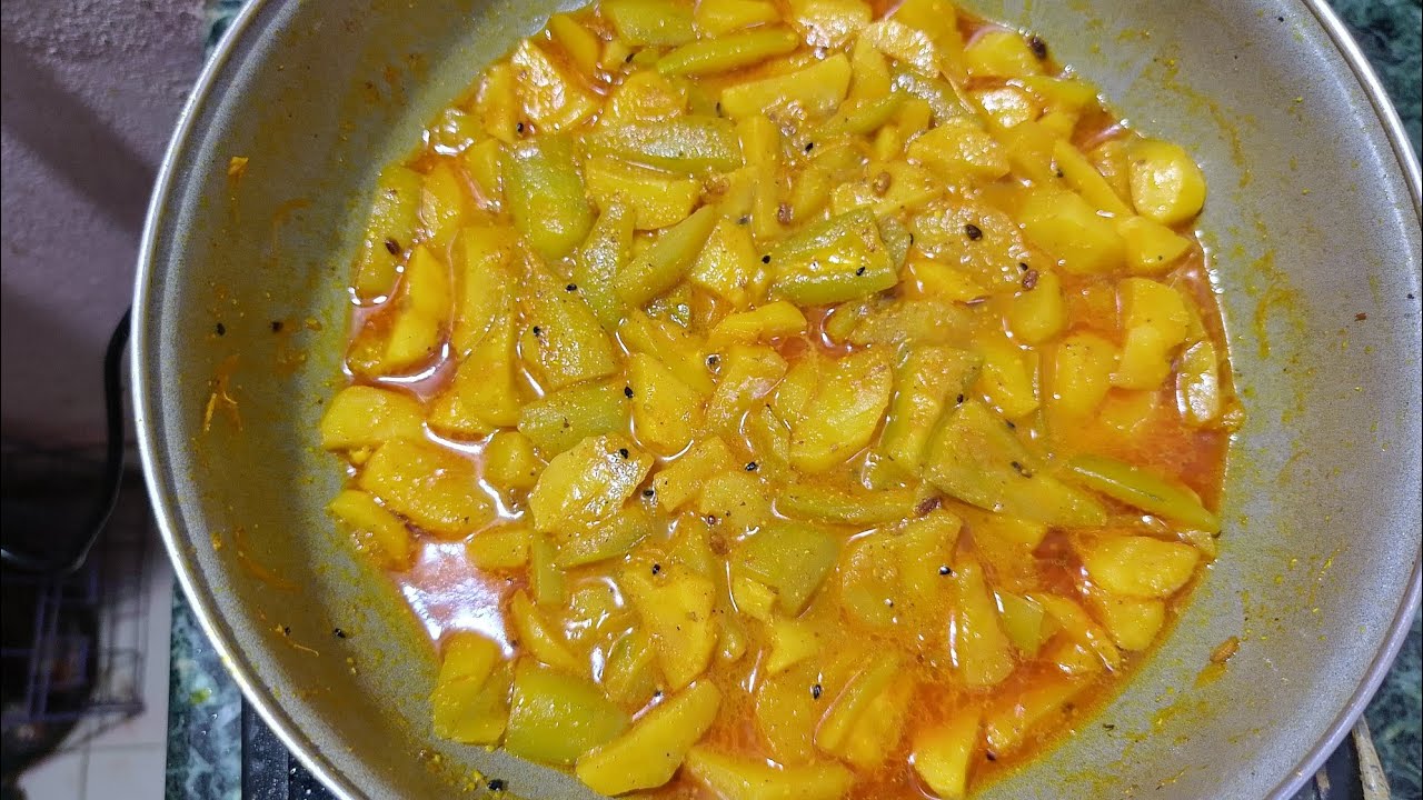 parwal aloo | aloo parwal sabji | parwal sabzi | parwal recipe - YouTube