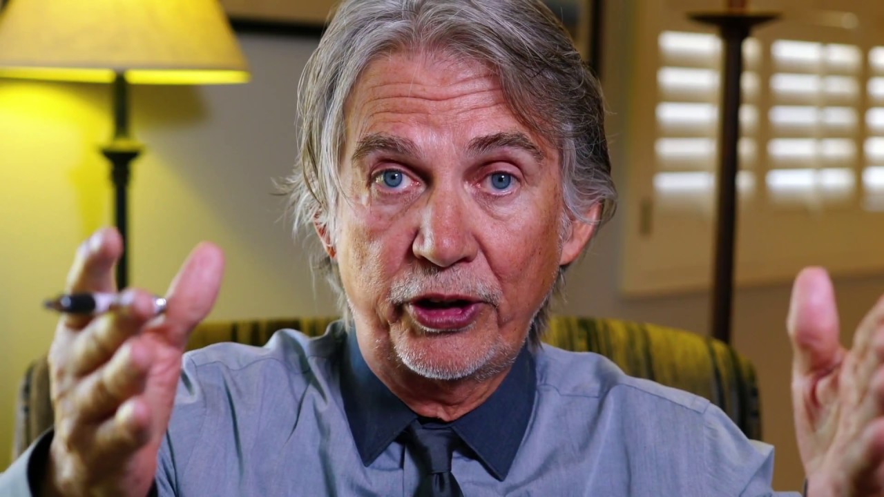 Dr. Gary Bonnin: Eye Health Tips on The Proper Computer Height - YouTube