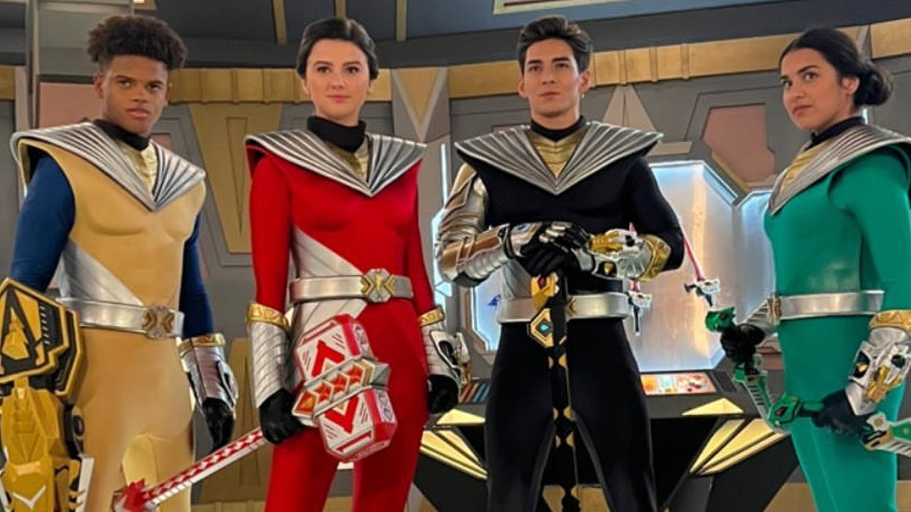 FIRST LOOK At The Cosmic Fury Weapons! - Power Rangers Cosmic Fury ...