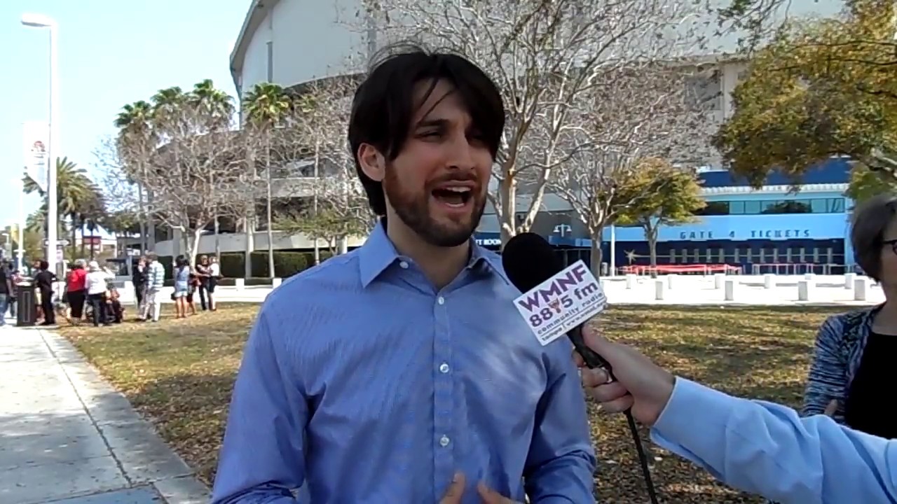 Jesse Nevel runs for St. Pete Mayor: WMNF News interview - YouTube