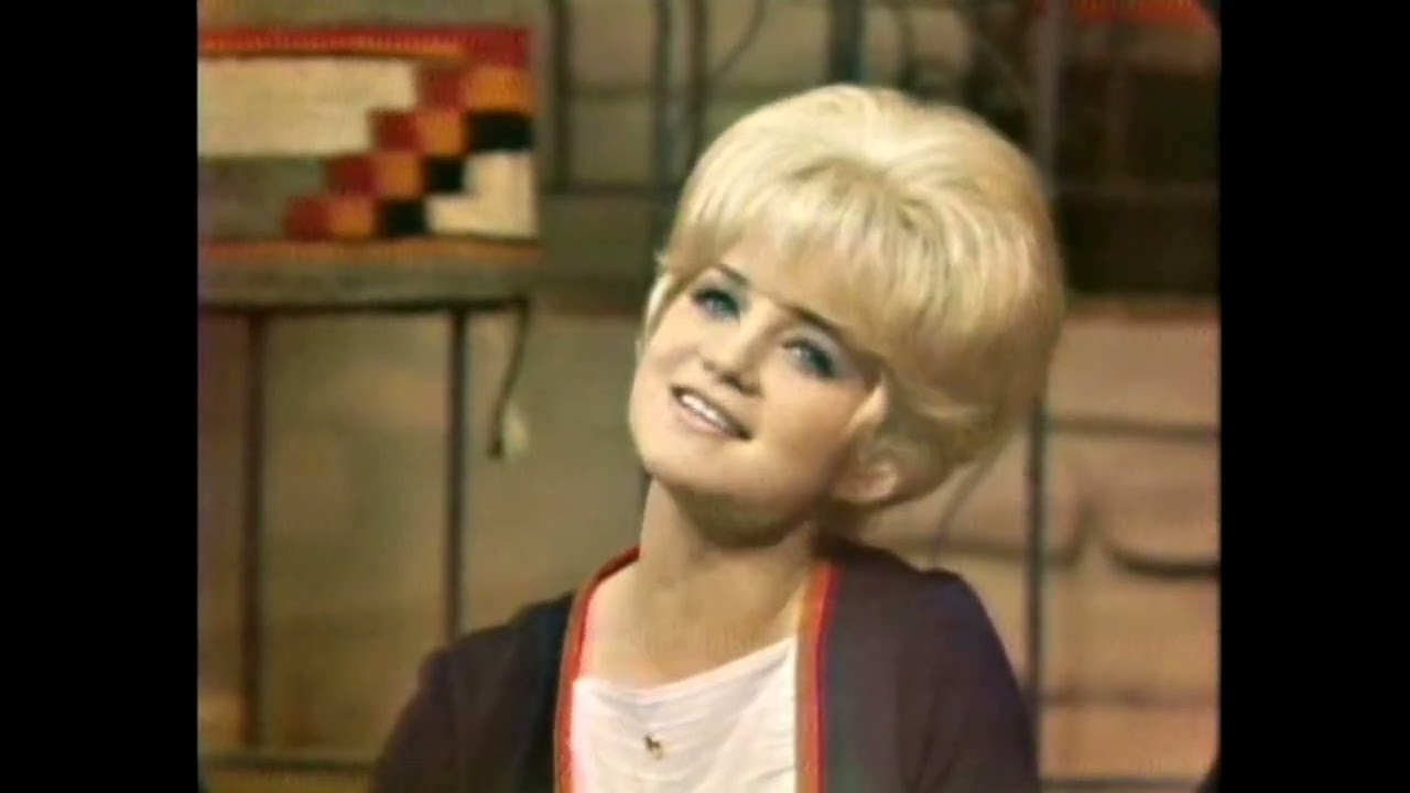 Barbara Mandrell ~ Please Release Me - YouTube