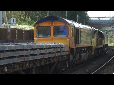 Class 66: Colas 66847 + 70812 + GBRf 66778 Lead A Maintenance Train ...