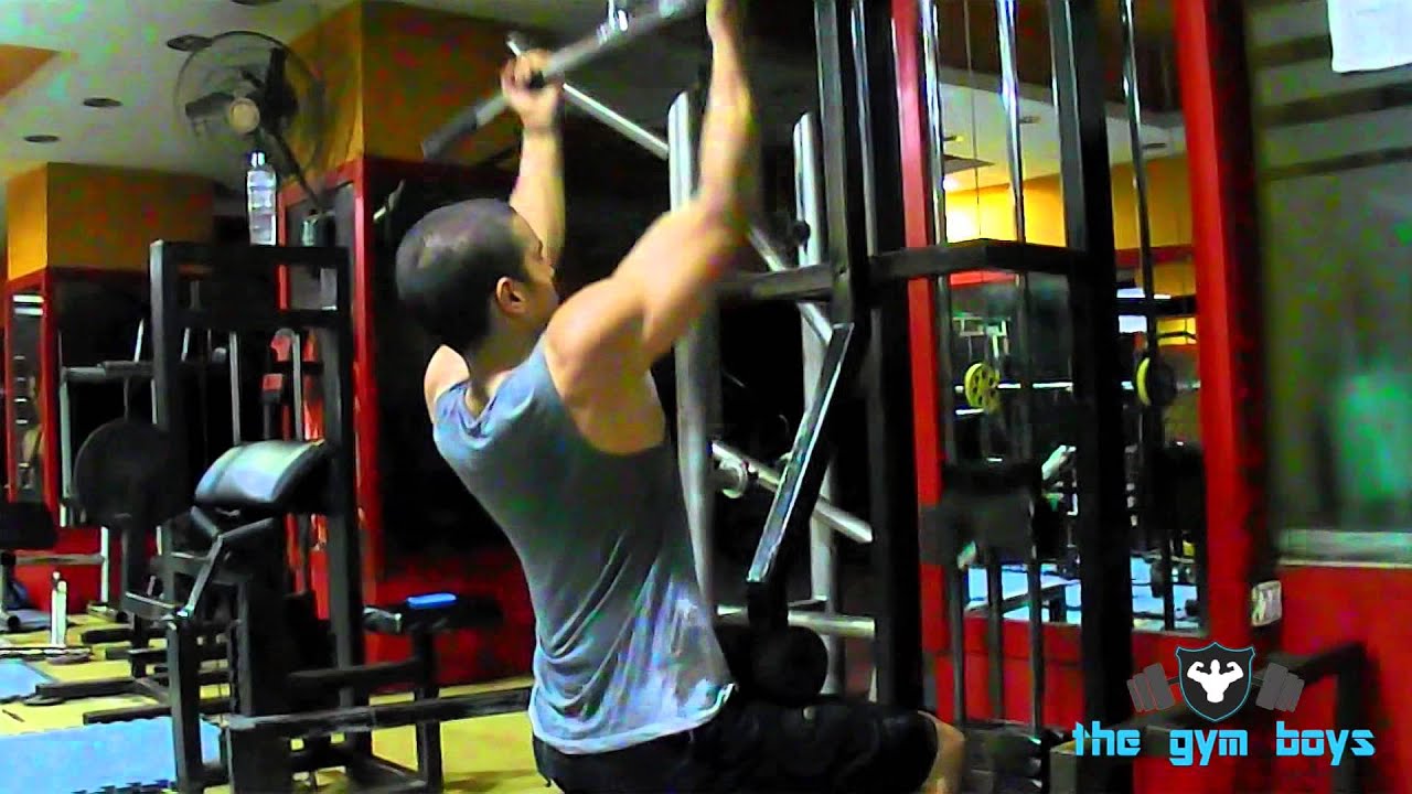 Close Grip Reverse Lat Pull Down - YouTube