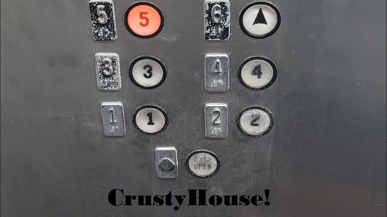 [EL] Crusty 1983 Westinghouse Hydraulic Elevator at Red Lion Parking ...