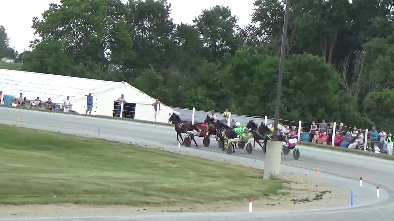Nappanee Raceway 6-19-20 FFA Pace MI's WherestheParty wins in 1:04.4 ...