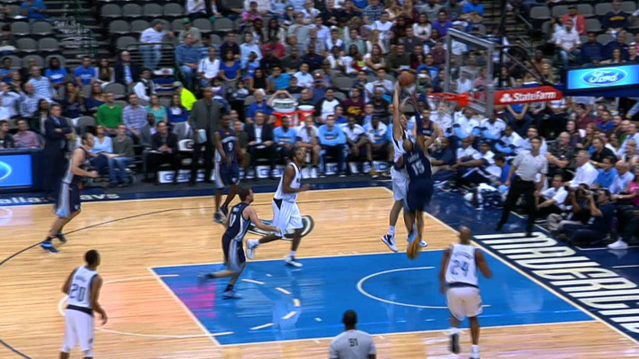 Vince Carter Meets Dirk Nowitzki at the Rim for the STUFF!! - YouTube