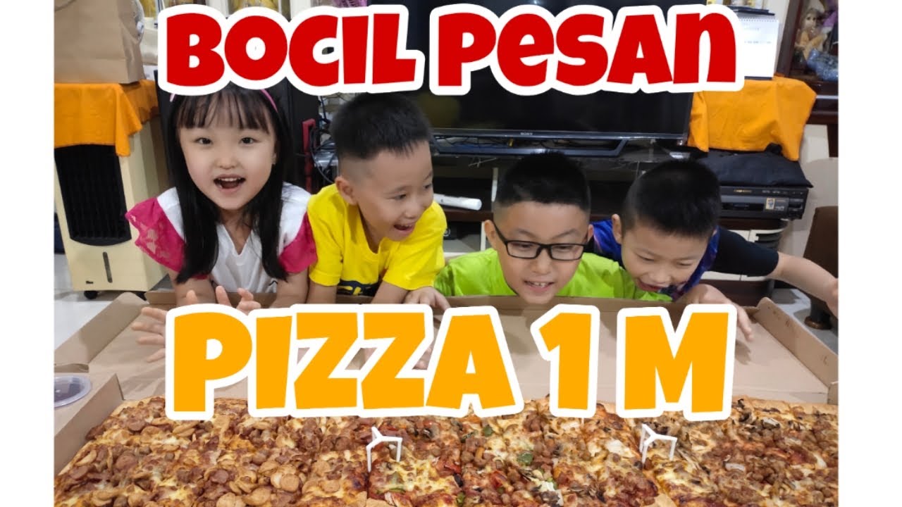 Unboxing & Review PIZZA HUT L1MO - YouTube