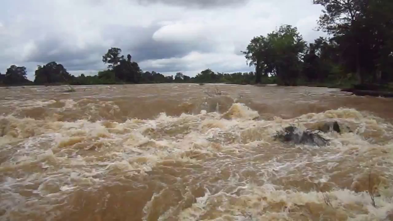 4000 Islands - Liphi waterfalls - YouTube