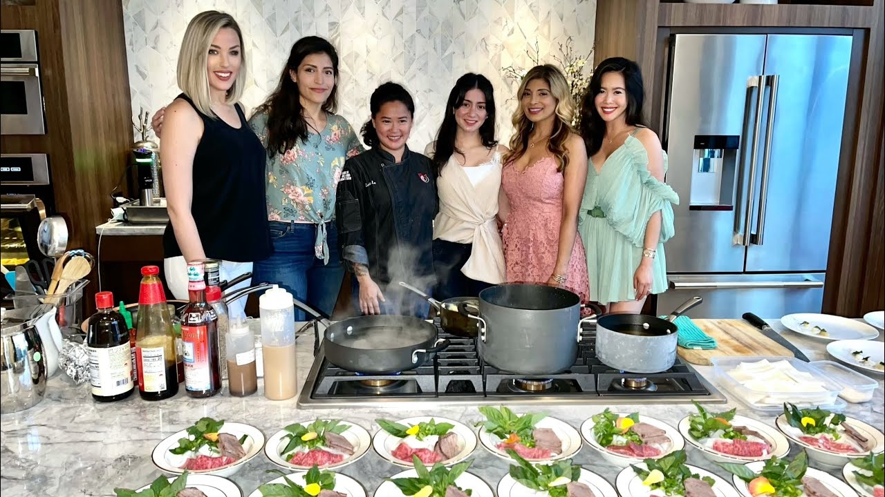 Luxury Private Dinner with Chef Lena Le (Ăn tiệc sang trọng với đầu bếp ...