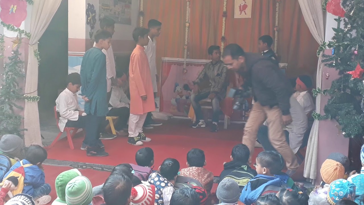 school me bacho ke acting - YouTube