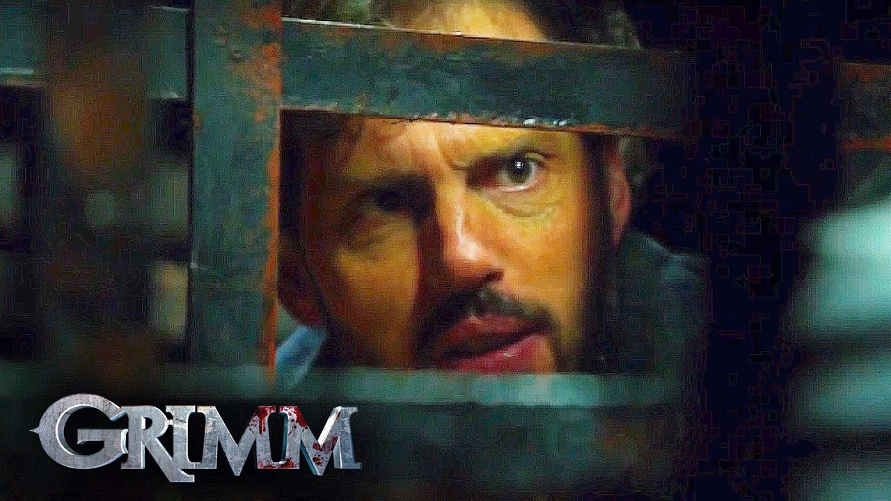 Monroe in A Cage in The Fight Club | Grimm - YouTube