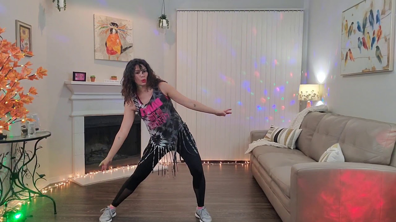 Bollywood Dance Workout - YouTube