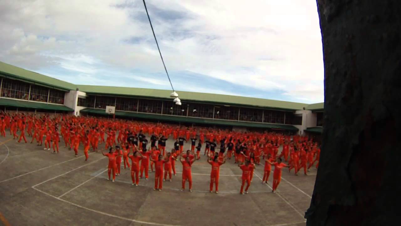 CPDRC Dancing Inmates perform "Timber" - YouTube