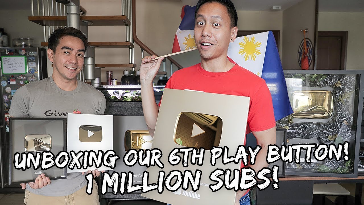 UNBOXING OUR NEW GOLD PLAY BUTTON | Vlog #580 - YouTube