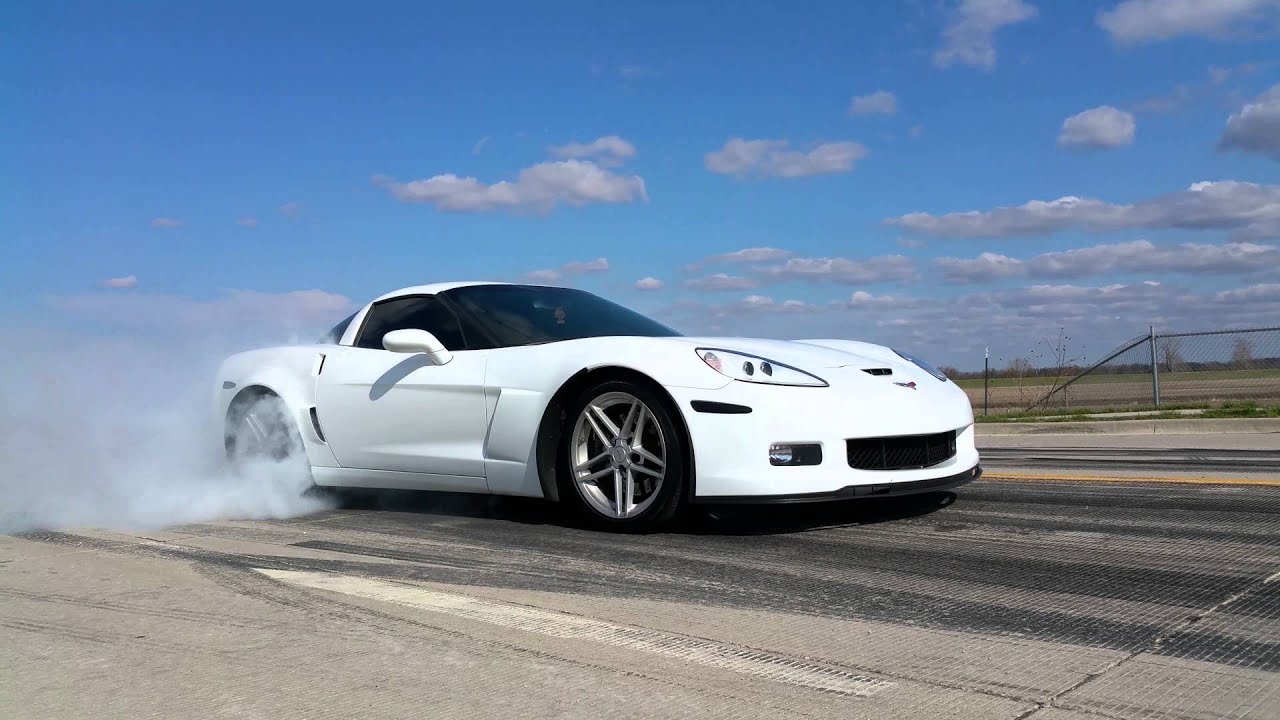 Cammed ls2 C6 doing a little burnout - YouTube