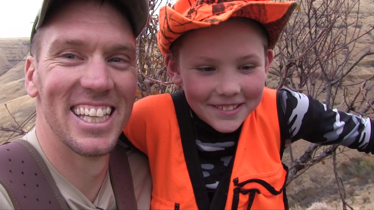 Brayden's 1st Deer - YouTube