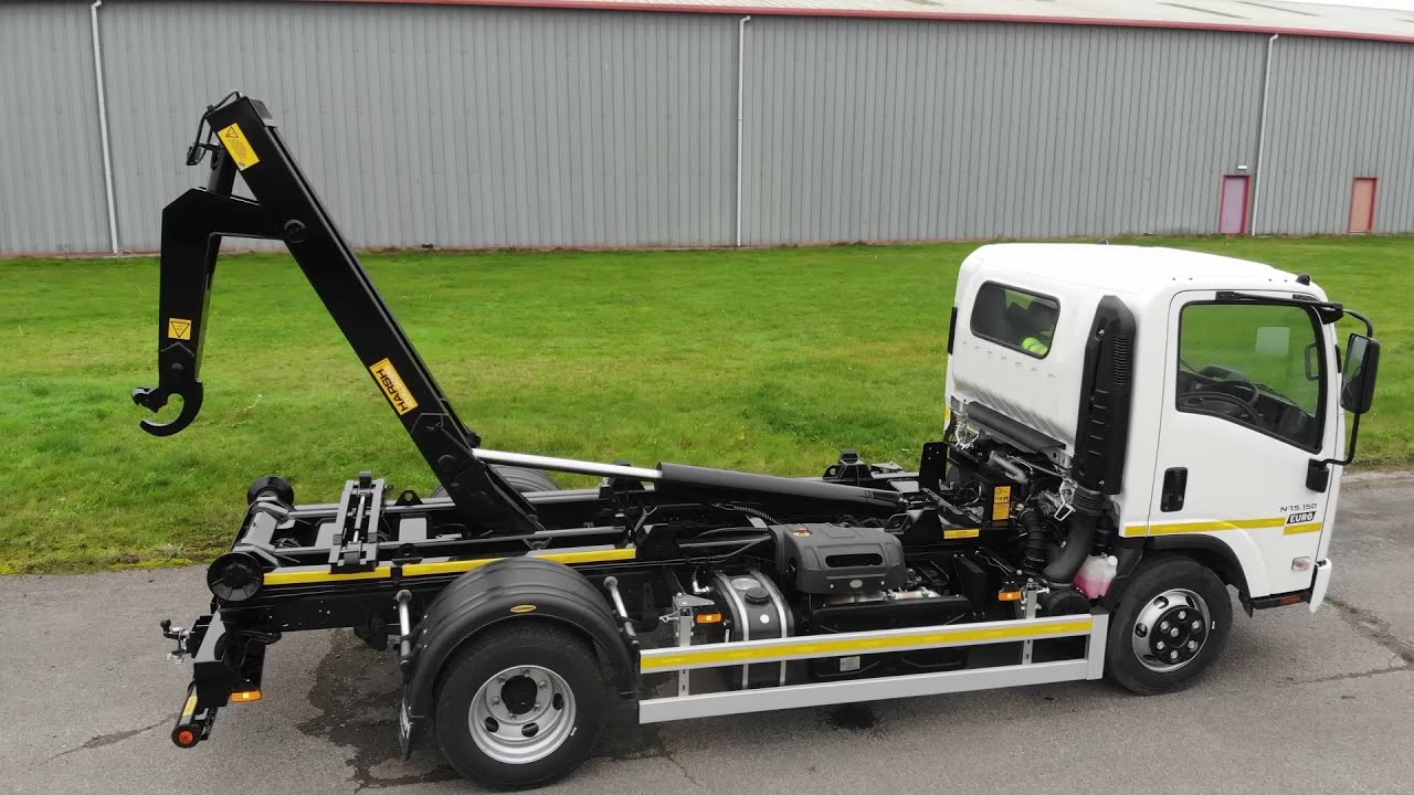 HARSH HH6 Hookloader on Isuzu Chassis - YouTube