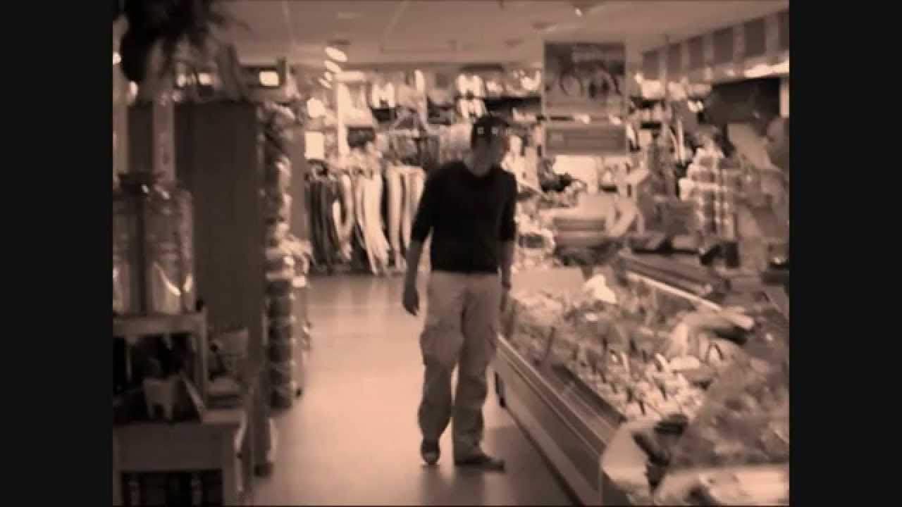 tell sell commercial2010 - YouTube
