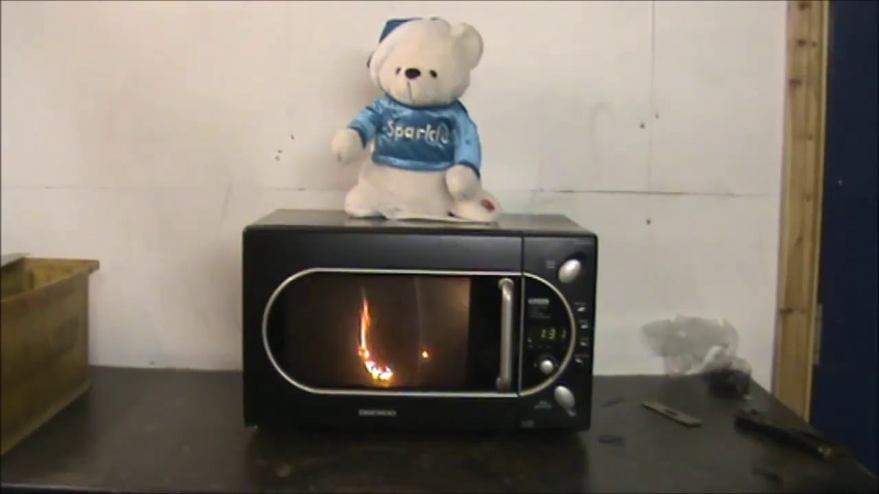 Christmas tree lights idea in microwave - YouTube