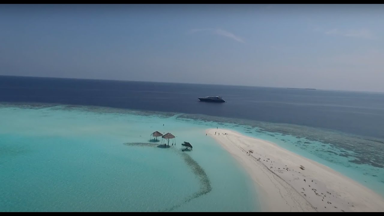 Floating Resort by Scubaspa Maldives - YouTube