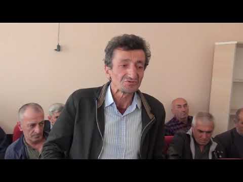 Aşağı Çardaxlar kəndində vətəndaşlarla görüş