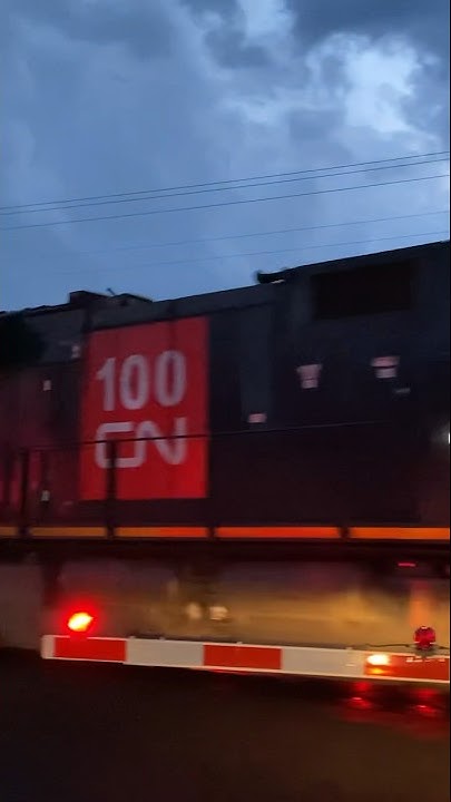 CN 3225 100th Anniversary unit leads a Manifest through Esko Minnesota! - YouTube