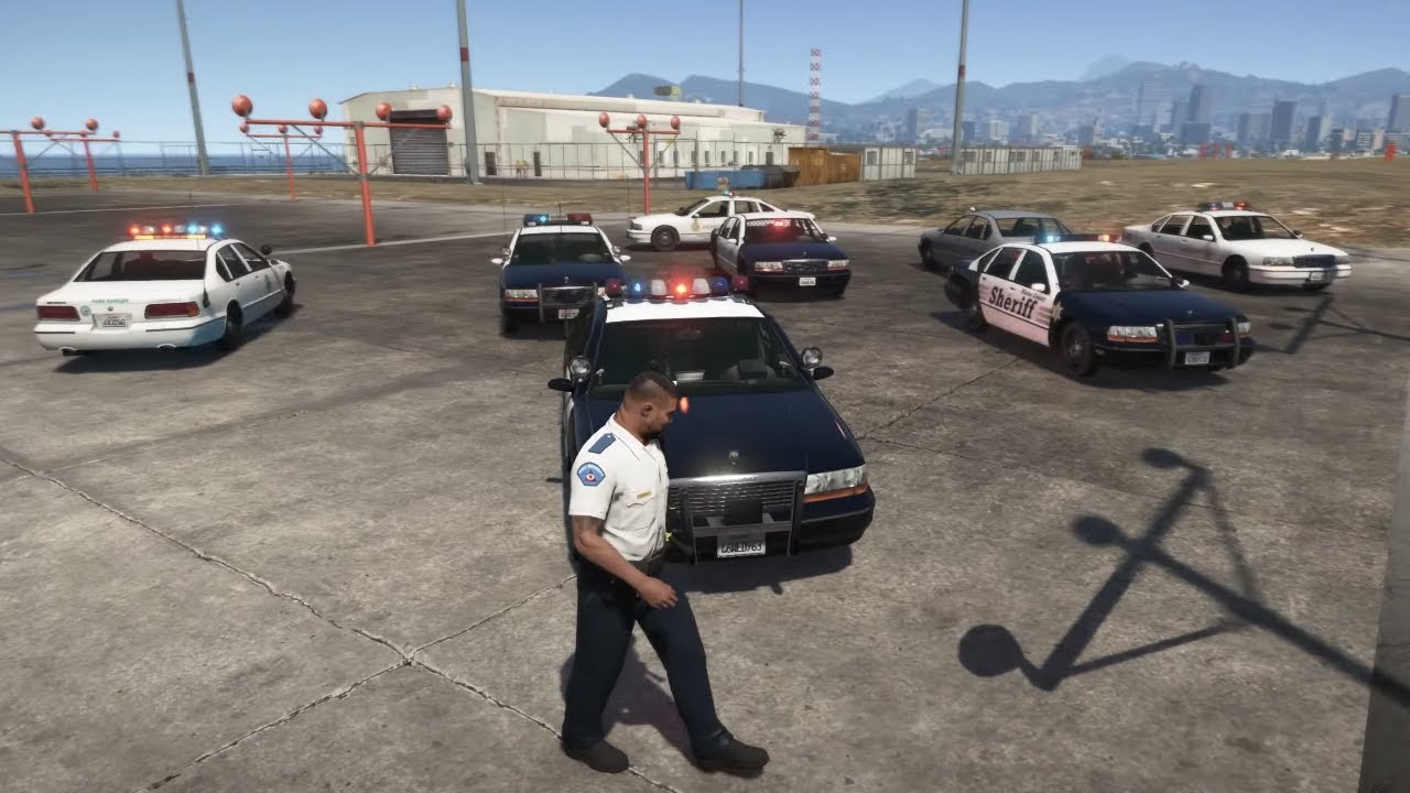 GTA 5 - Police Cruiser Retro, Entity XF, Sandstorm, Jogger Swatvan ...