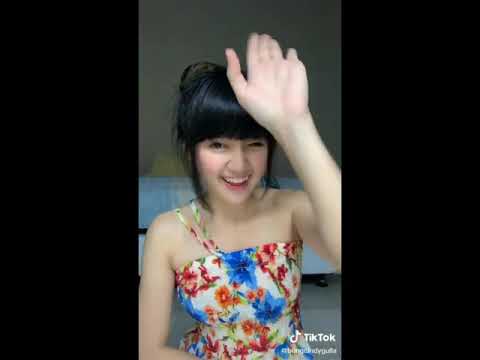 Kumpulan Video #tiktok #mamahmuda #cewekcantik #ceweksexy