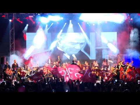 Özgün & Anadolu Üniversitesi Senfoni Orkestrası Türkiye Cumhuriyeti'nin 100. Yıl Konser Klibi