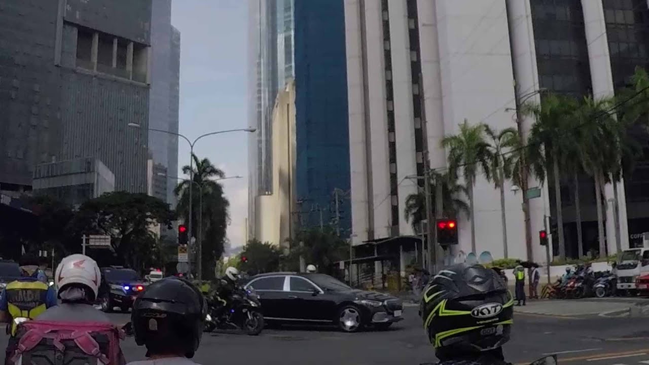BBM Presidential Convoy (Makati, Philippines) - 22 June 2023 - YouTube