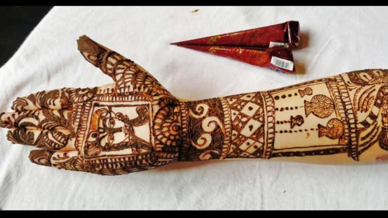 Tutorial of making Krishna mehendi||Very simple Janmashtmi special ...