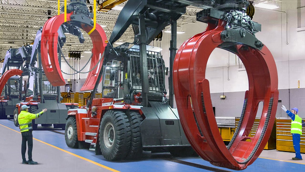 How Sweden Builds Massive Log Stackers From Scratch - Production Line ...