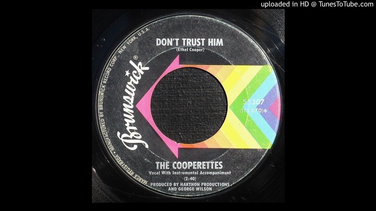 The Cooperettes - Don't Trust Him - 1966 Girl Group Soul - YouTube