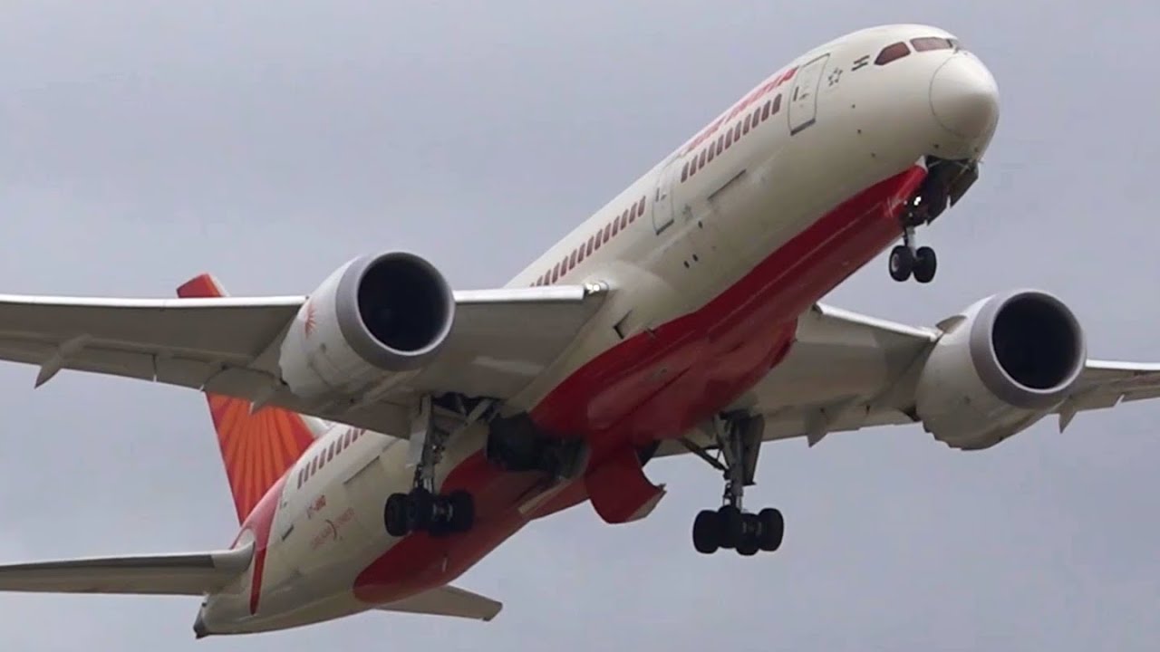 HD Air India Boeing 787-8 Dreamliner - Steep Takeoff at Melbourne ...