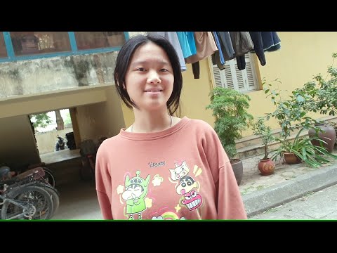 Chị Silent Sea đi làm về muộn không kịp nấu cơm đưa Gia Linh Gia Bảo đi ăn Bún Chả