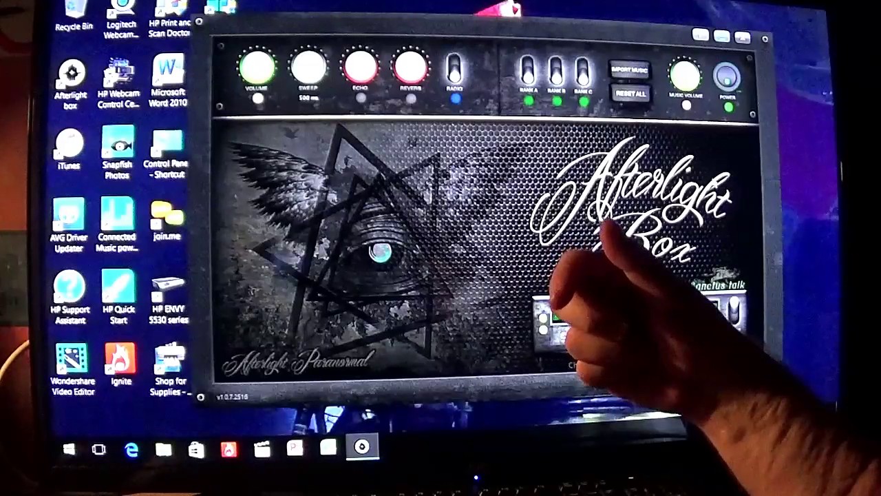 Afterlight box spirit session - YouTube