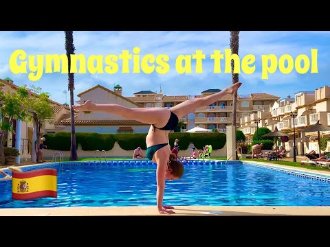 Gymnastics at the pool in Spain 🇪🇸 - YouTube