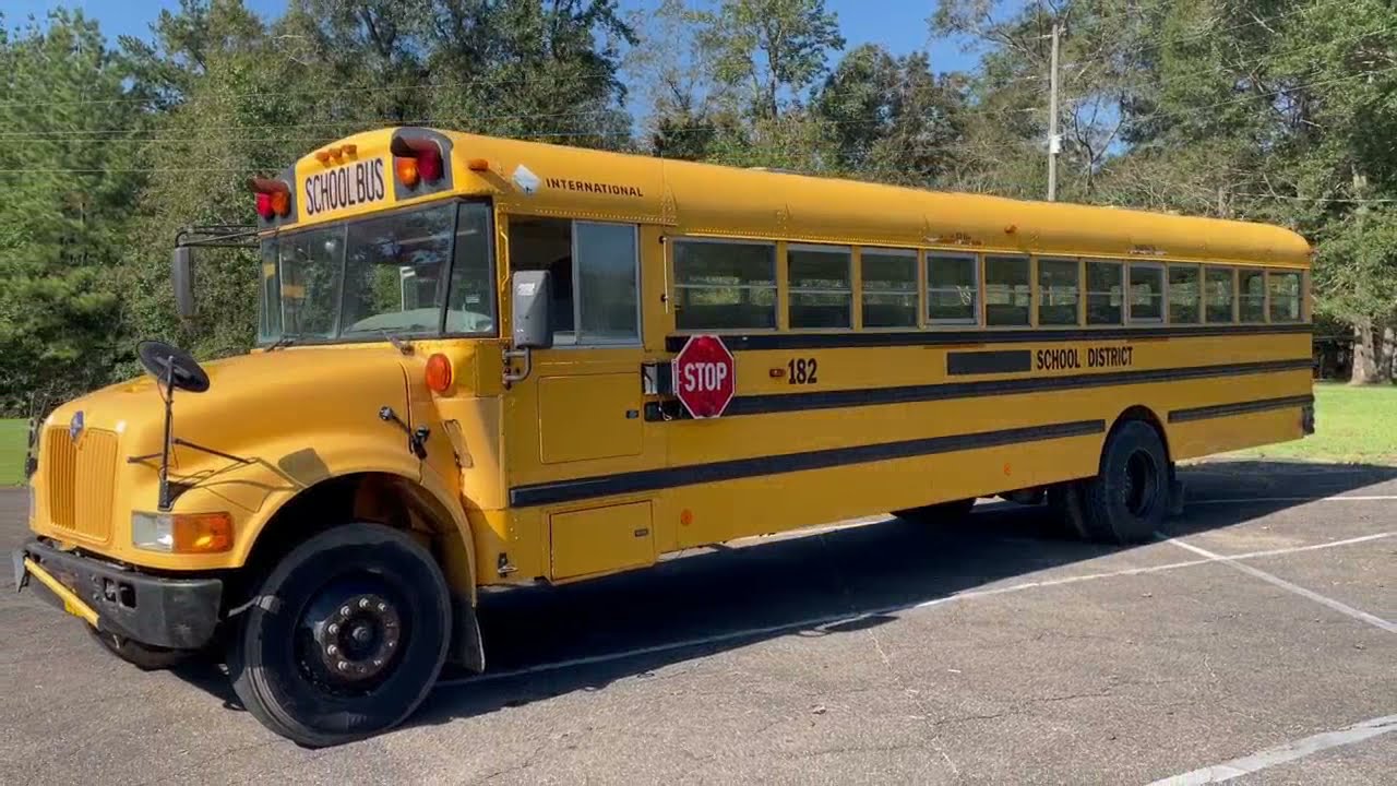 2002 International IC 72 Passenger School Bus VN7542 Bus 182 - YouTube