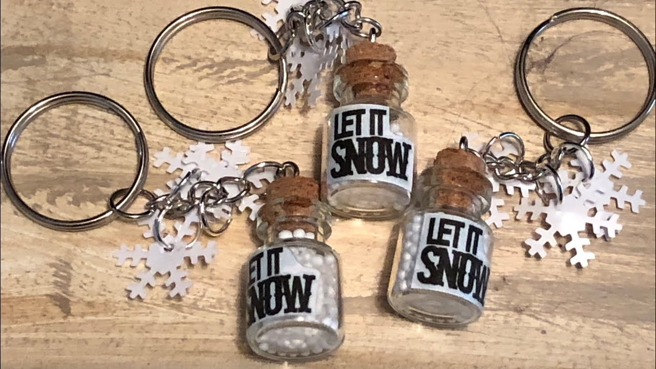 Christmas in July/Craft Fair 2021 Idea #9 Let It Snow Key Chain - YouTube