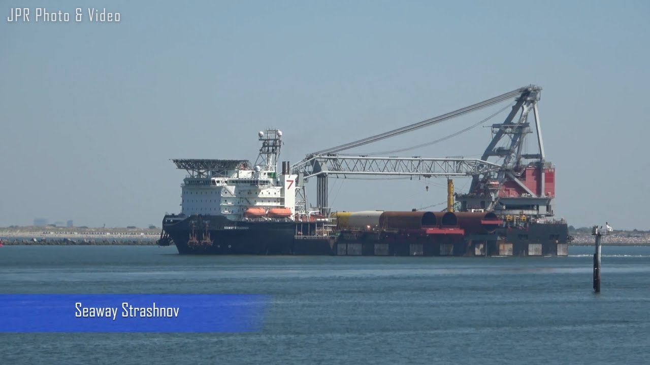 ShipSpotting in Rotterdam, The Netherlands - Part 53 (4K) - YouTube