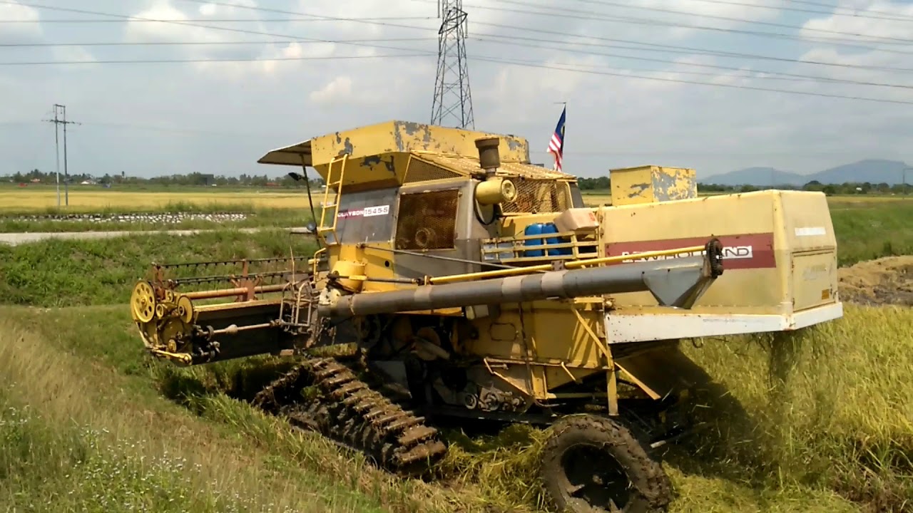 Mesin Padi 1545 S Merangkak Turun Bendang Khamis 100817 - YouTube