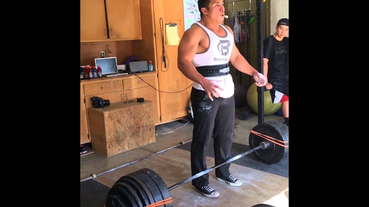 BB.com deadlift comp 615 @ 215 - YouTube