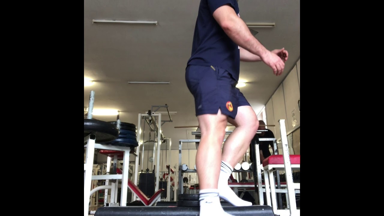 Poliquin step up - YouTube