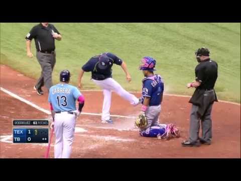 Tampa Bay Rays manager Kevin Cash ejected after arguing with Umpire ...