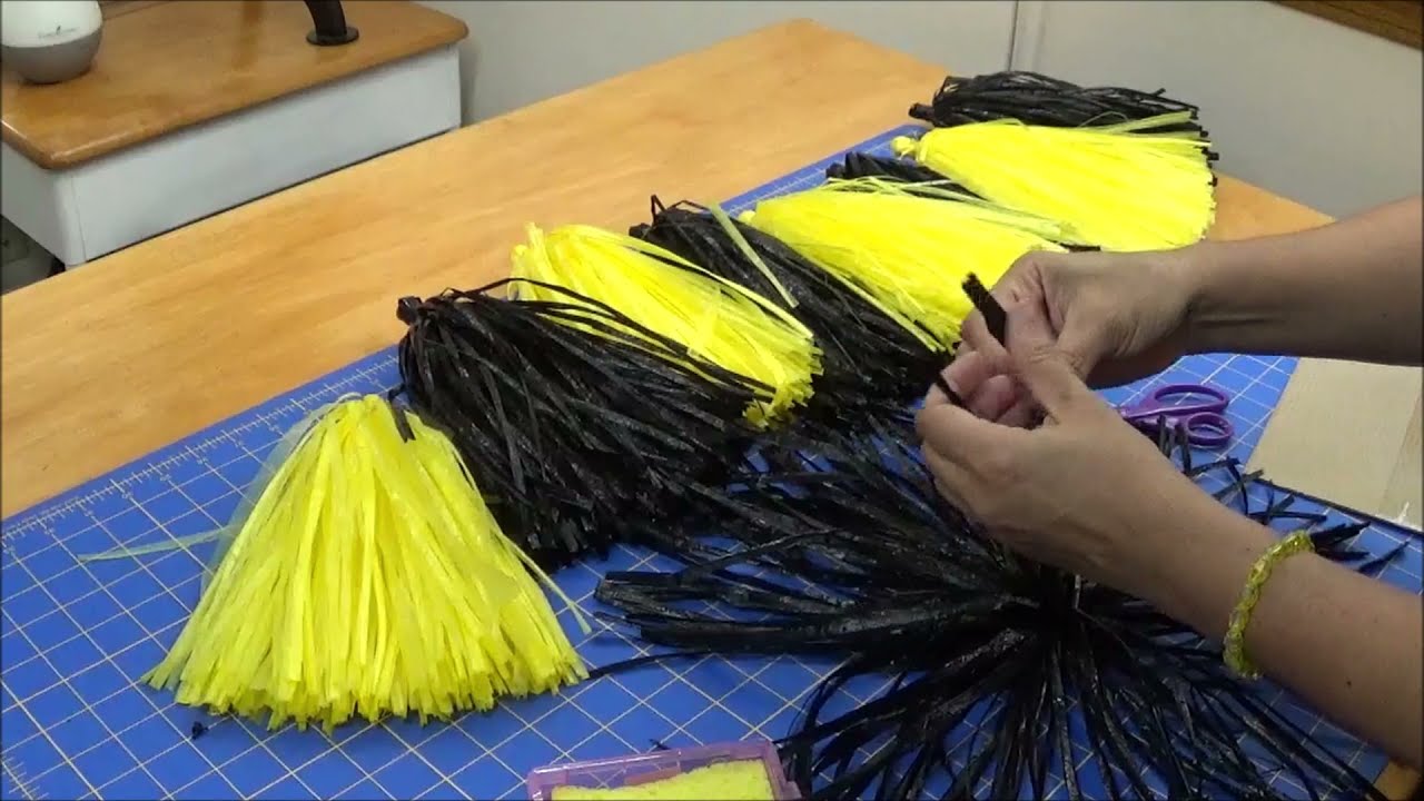 Pompón, Mechón o Borla de Rafia para Guirnalda / Tassel Garland - YouTube