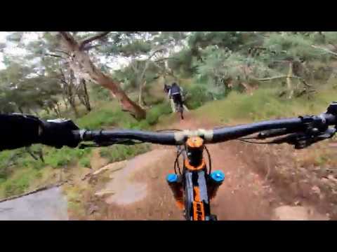 Chasing JO and RP on Trav's Diamond, You Yangs. - YouTube